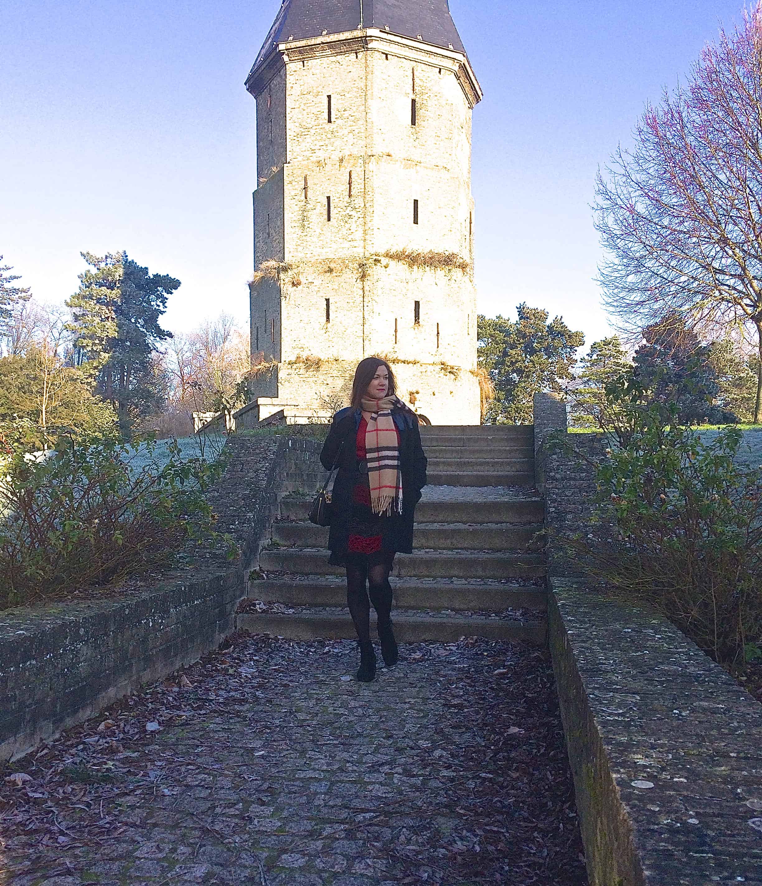 A day out in Bergues - The Velvet Runway