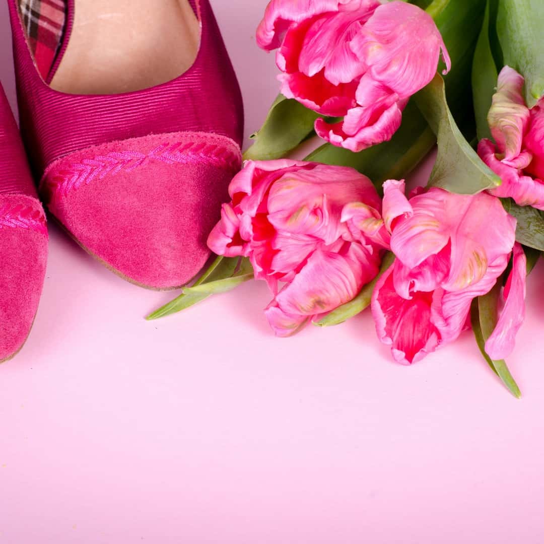 On Wednesday's we wear pink - The Velvet Runway